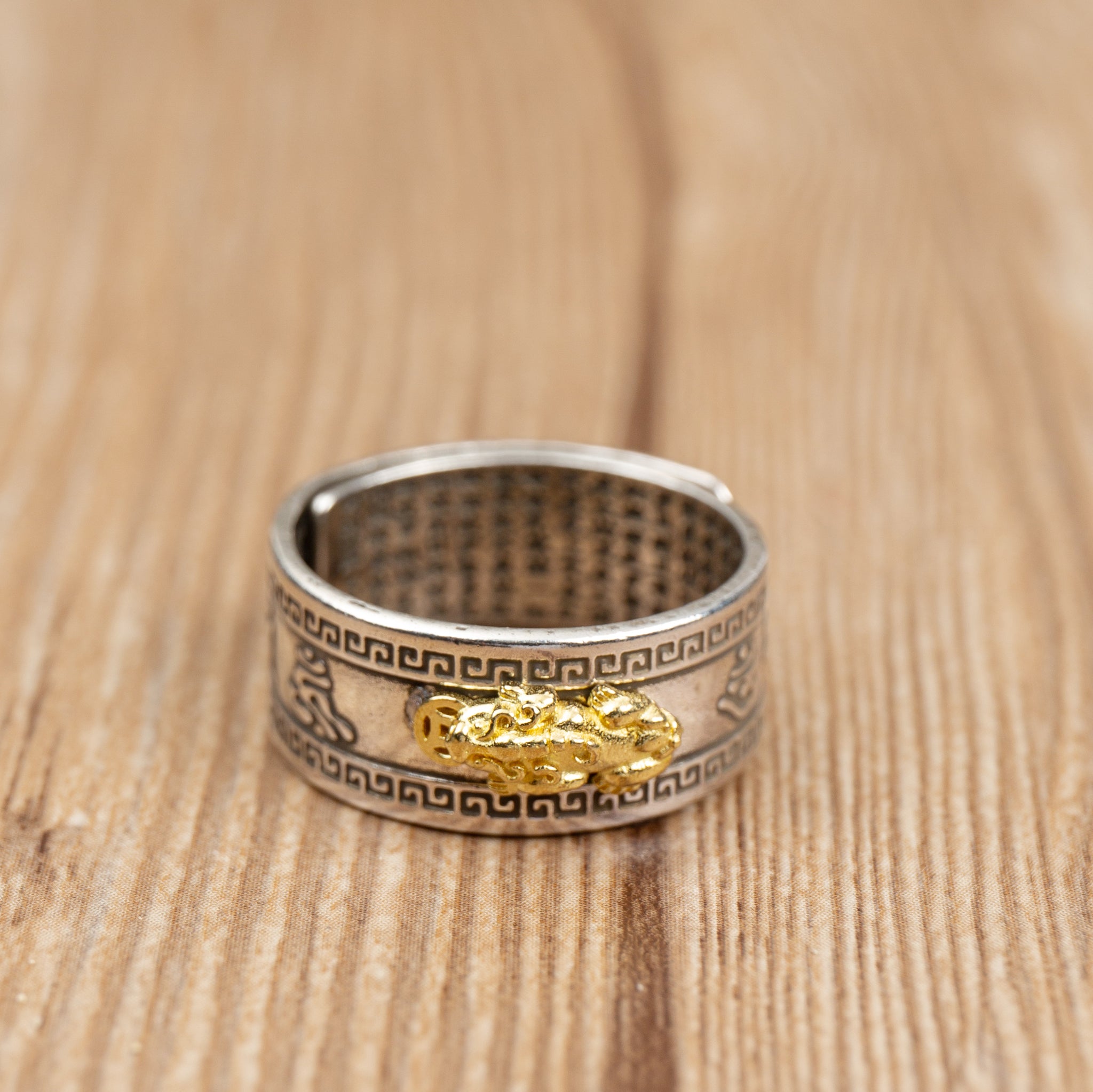 Feng Shui Pi Xiu Mani Mantra Ring Gift – EvelynCreations